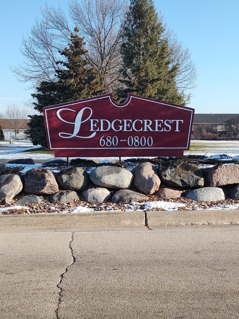 Ledgecrest Estates | Bigelow Rentals
